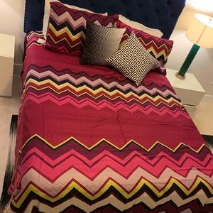 Missoni for Target | Bedding | Chevron Missoni Queen Duvet 2 Shams ...